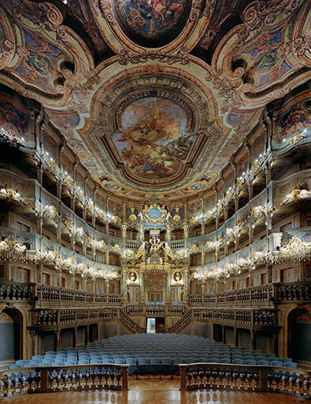 10 Stunning Opera Houses Around the World - TheMindCircle