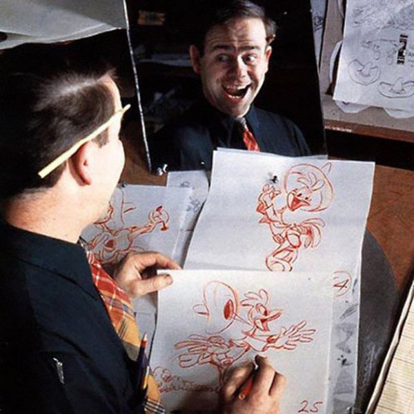 Animators At Disney Study Their Expressions In The Mirror To Draw The ...