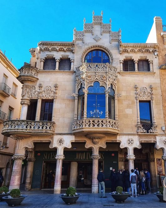 Casa Navàs: One of the best examples of Modernisme | themindcircle